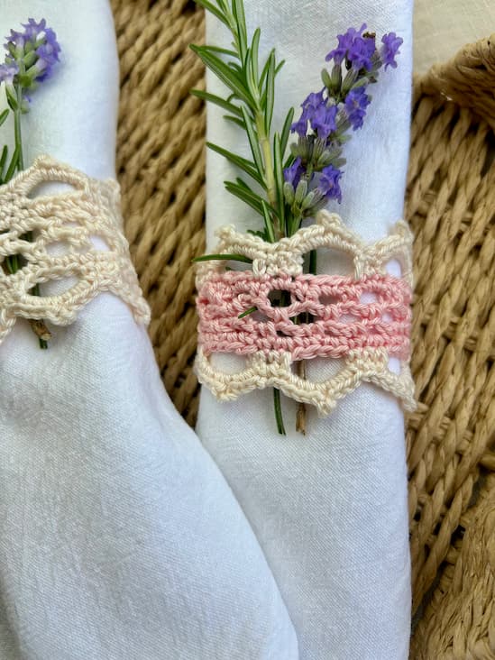 FREE Lace Crochet Napkin Ring Pattern & Video Tutorial - Blue Star Crochet