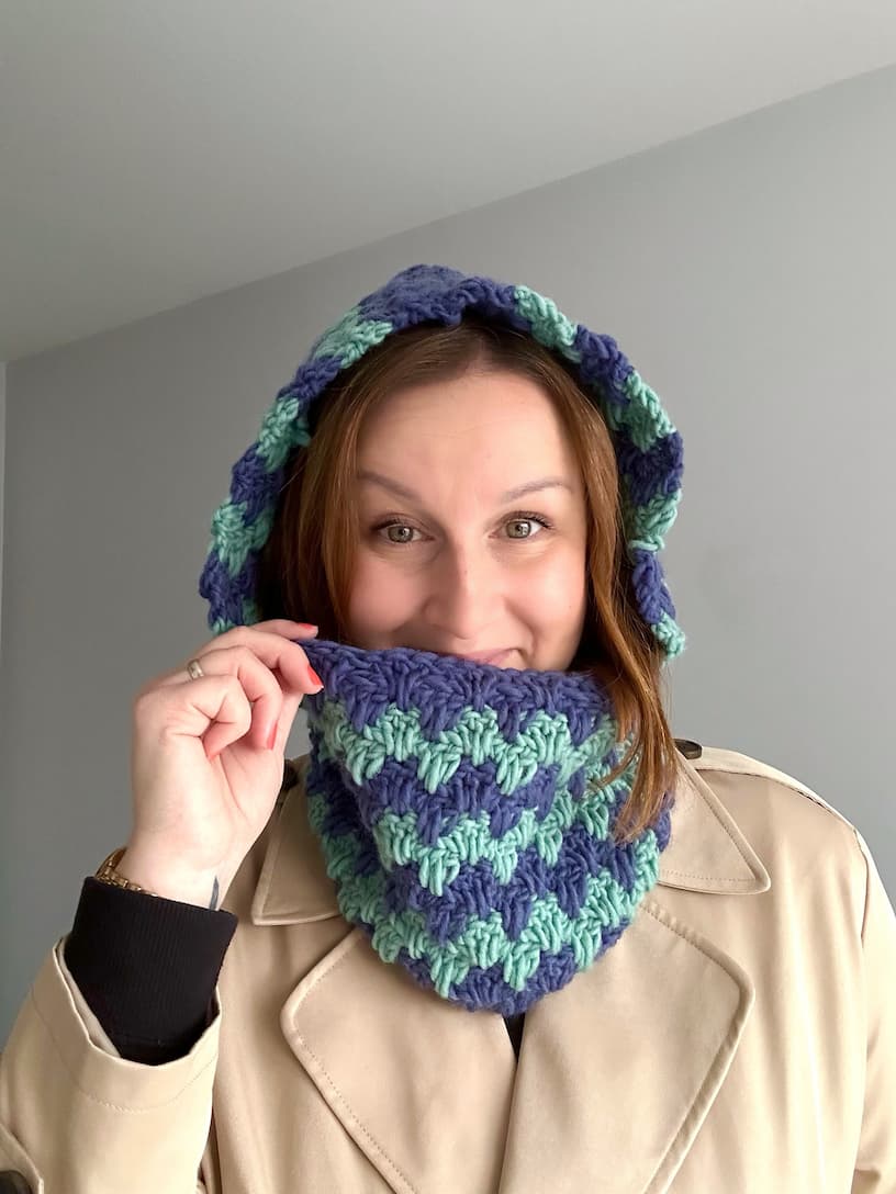 FREE Crochet Hooded Cowl Pattern & Video Tutorial - Leo Cowl - Blue ...